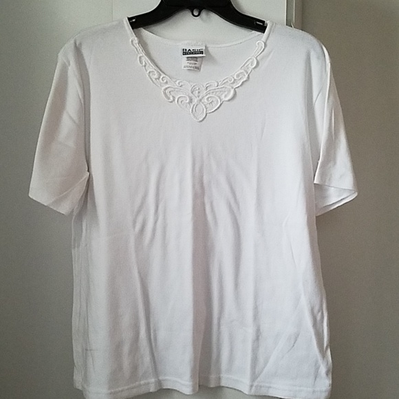 Basic Editions | Tops | Basic Editions Tee | Poshmark